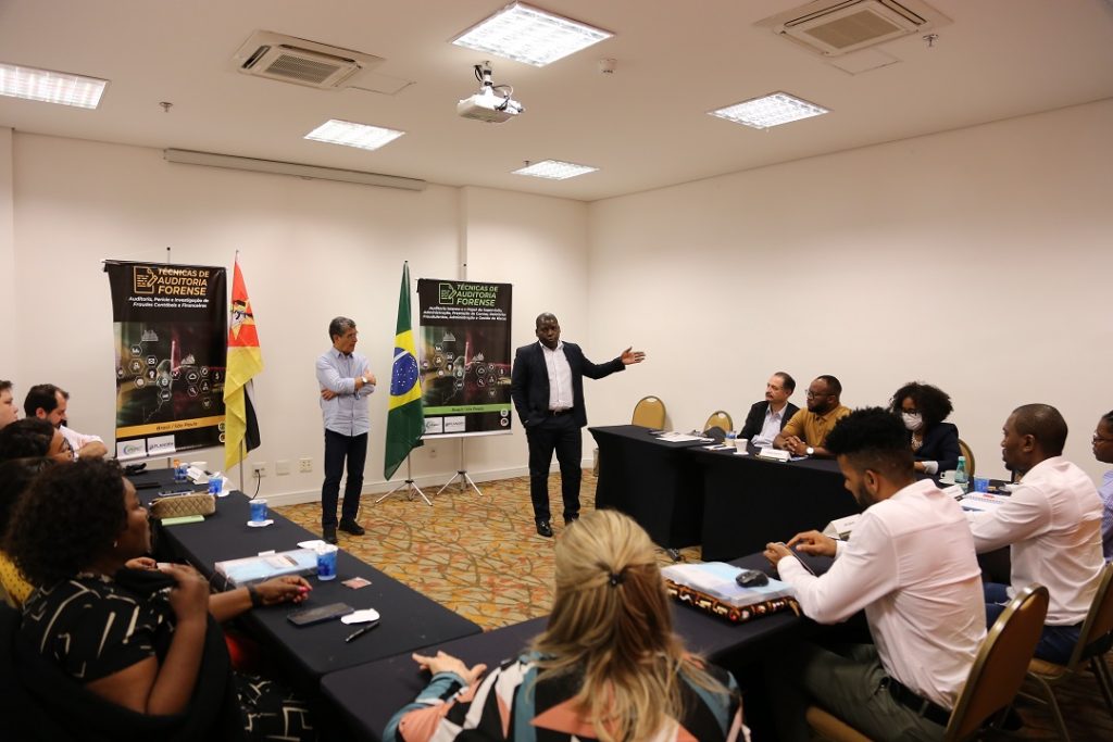 início - cpec - Consultoria, Pesquisas e Estudos Científicos